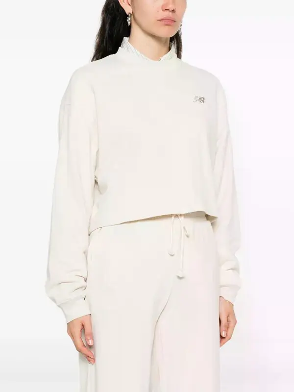 NEW BALANCE Embroidered Cropped Sweatshirt