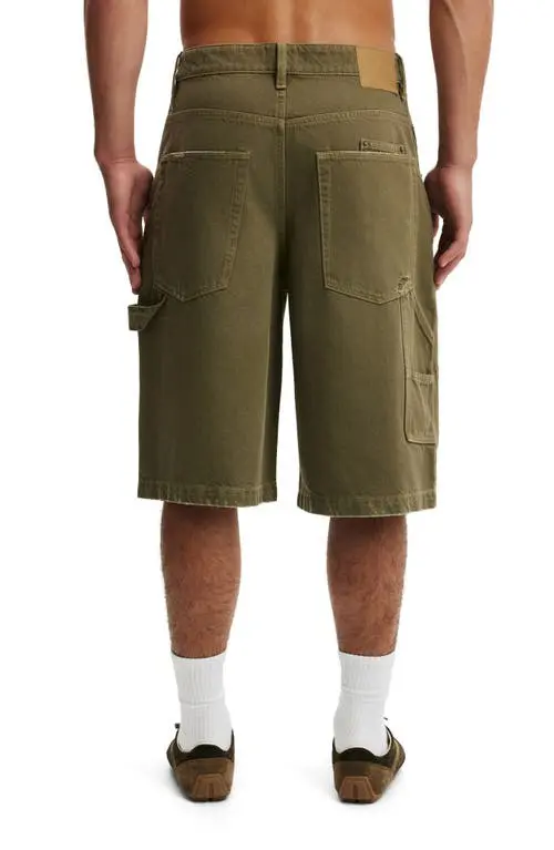 COTTON ON Y2k Super Baggy Jorts - Carpenter Garage Green