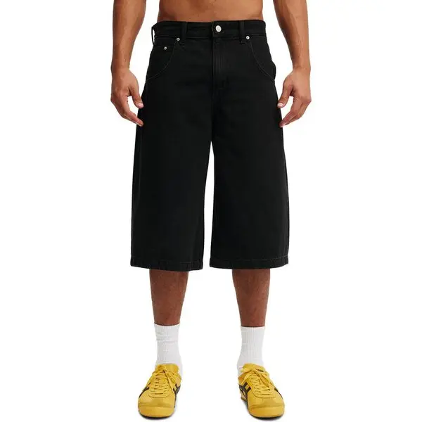 COTTON ON Y2k Super Baggy Jorts - Dire Black