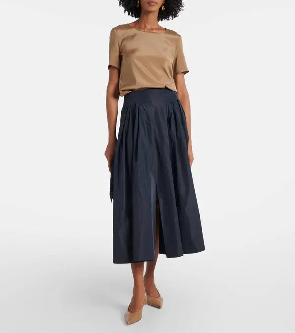 Max Mara Leather Kitten Pumps