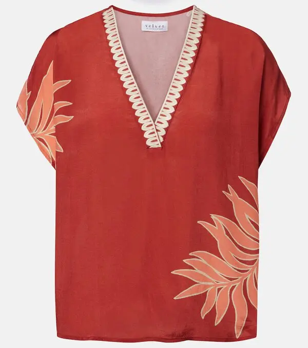 Velvet By Graham & Spencer Naomi Embroidered Printed Top