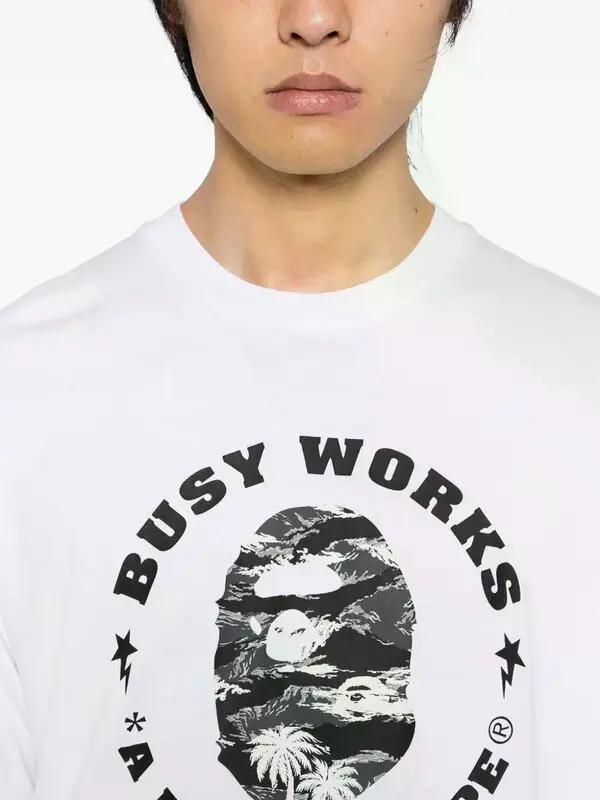 A BATHING APE Logo-printed T-shirt