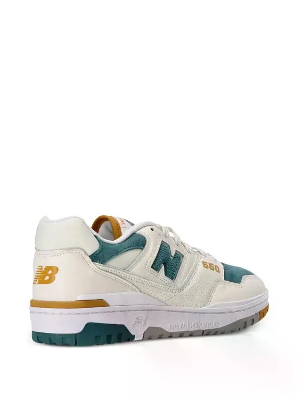 NEW BALANCE 550 Sneakers - Neutrals