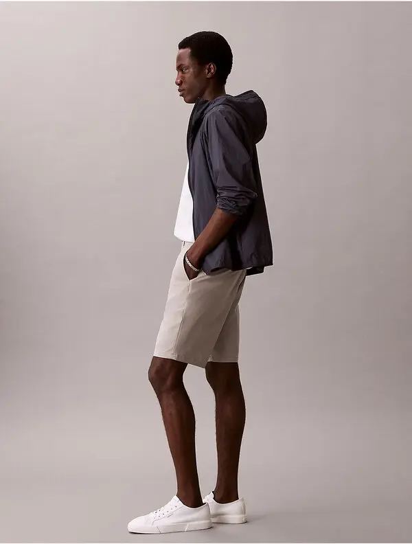 Calvin Klein 9" Stretch Tech Short - Drizzle