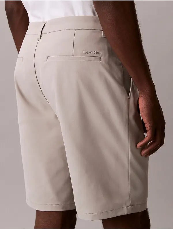 Calvin Klein 9" Stretch Tech Short - Drizzle