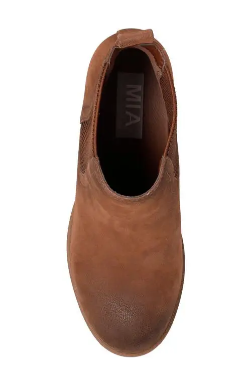 Mia Jonna Lug Sole Chelsea Boot