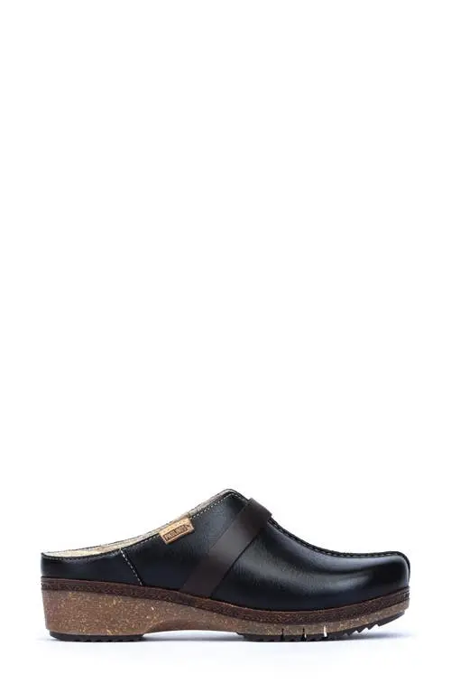 Pikolinos Leather Clogs
