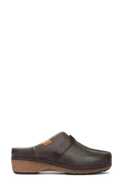 Pikolinos Leather Clogs - Lead