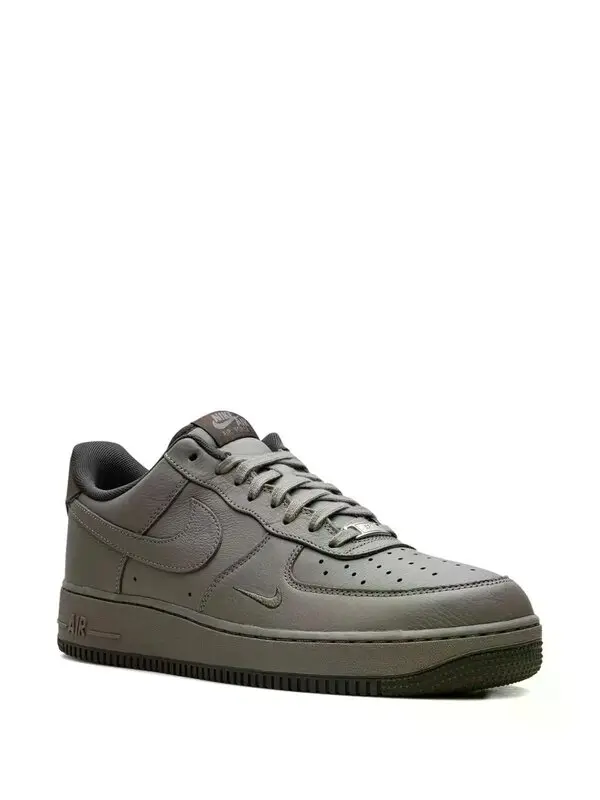 Nike Air Force 1 '07 Lv8 Sneakers - Grey