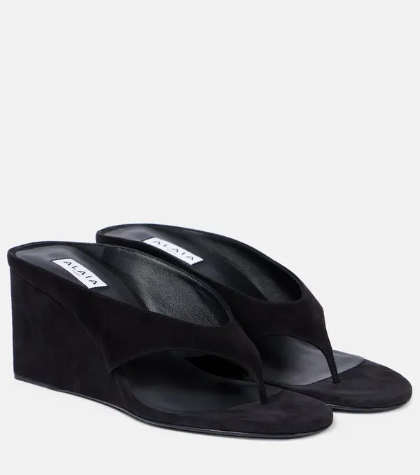 Alaïa Cube 75 Suede Wedge Thong Sandals - Black