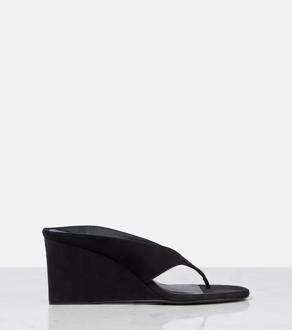Alaïa Cube 75 Suede Wedge Thong Sandals - Black