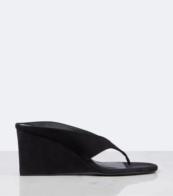 Alaïa Cube 75 Suede Wedge Thong Sandals - Black