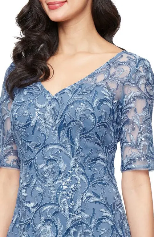 sandro fish crochet dress Seacoast Column - Midnight Labyrinth EXCLUDESDEALSOFTHEDAY Colour:White and Blue 37% polyamide Before 