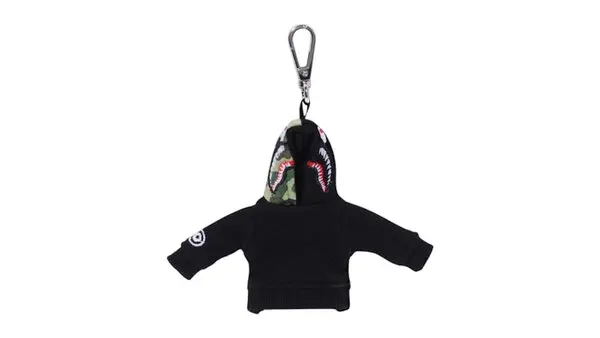 A BATHING APE 1st Shark Keychain - Black