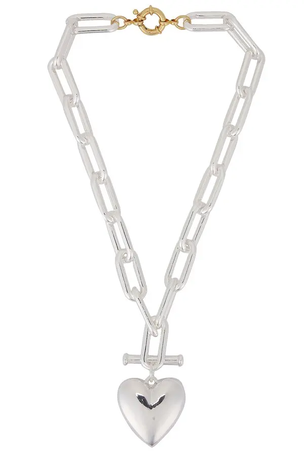 Timeless Pearly Heart Charm Chain Necklace - Silver