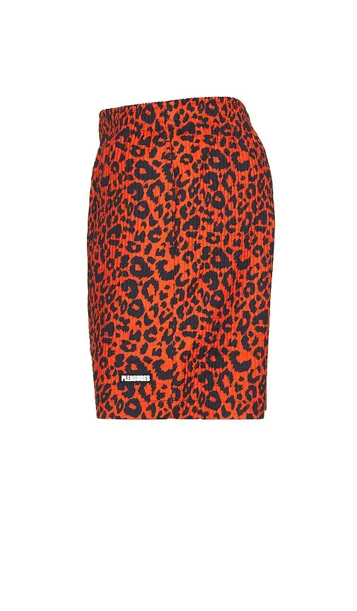 PLEASURES Leopard Active Shorts
