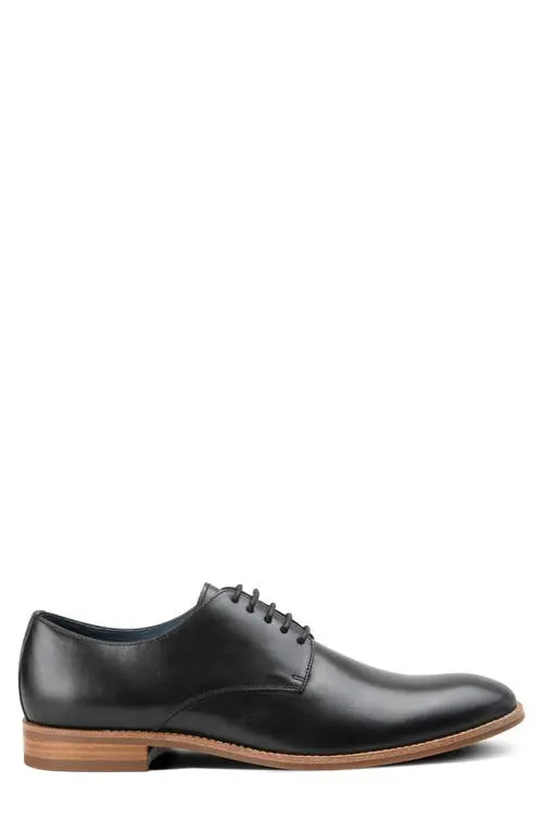 BLAKE MCKAY Damon Plain Toe Derby
