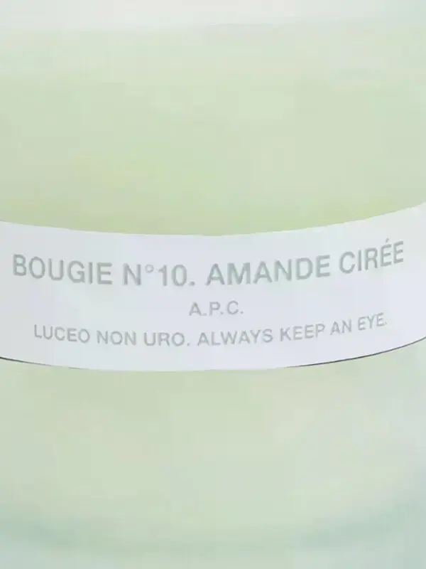 A.p.c. Candle No.10 Amande Cirée