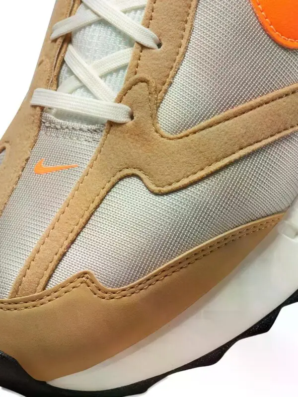 Nike Air Max Dawn Next Nature Sneakers - Neutrals