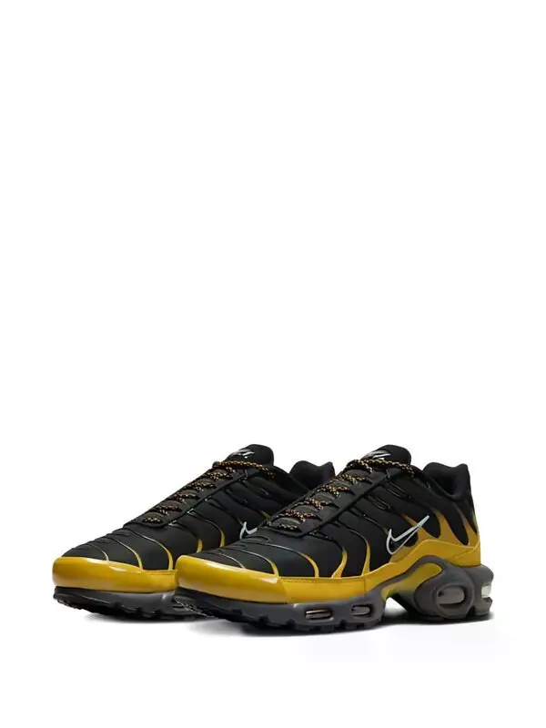 Nike Air Max Plus Sneakers - Black