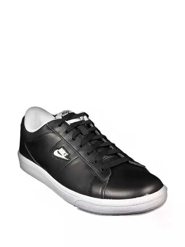 Nike X Supreme Sb Tennis Classic Sneakers