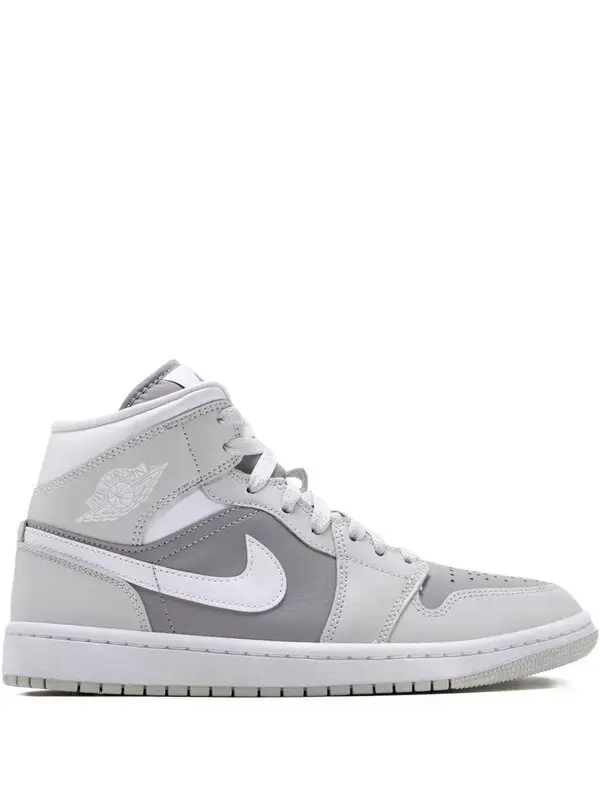 Nike Air Jordan 1 Sneakers