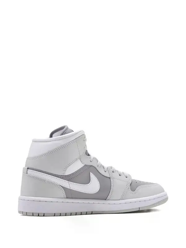 Nike Air Jordan 1 Sneakers