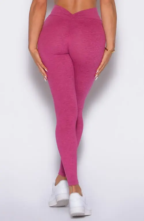 BOMBSHELL SPORTSWEAR V Back Leggings - Fuchsia