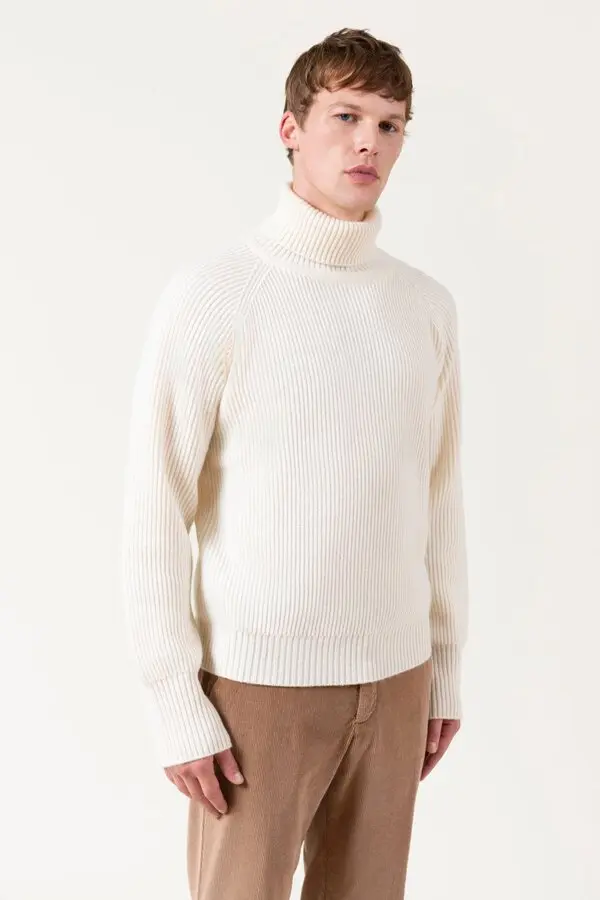AUTORE Gregory Fine Knit Turtleneck - Perla