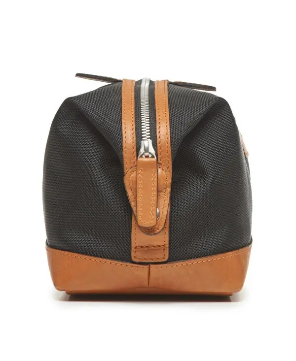 KORCHMAR Ryder Toiletry Kit - Black