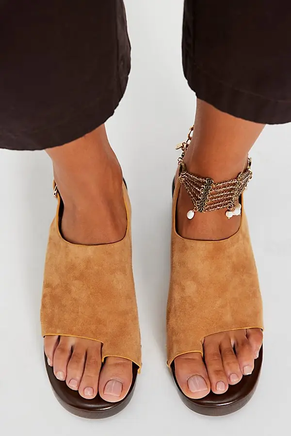Jeffrey Campbell Piper Clogs - Camel Suede