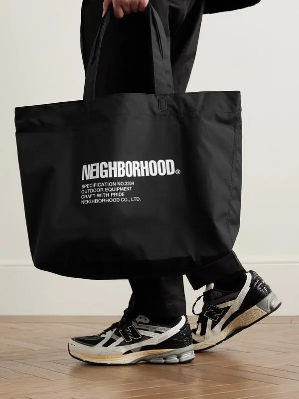 Neighborhood Helinox Logo-Print Ripstop Tote Bag In Black - 29