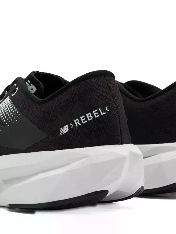 NEW BALANCE Fuelcell Sneakers