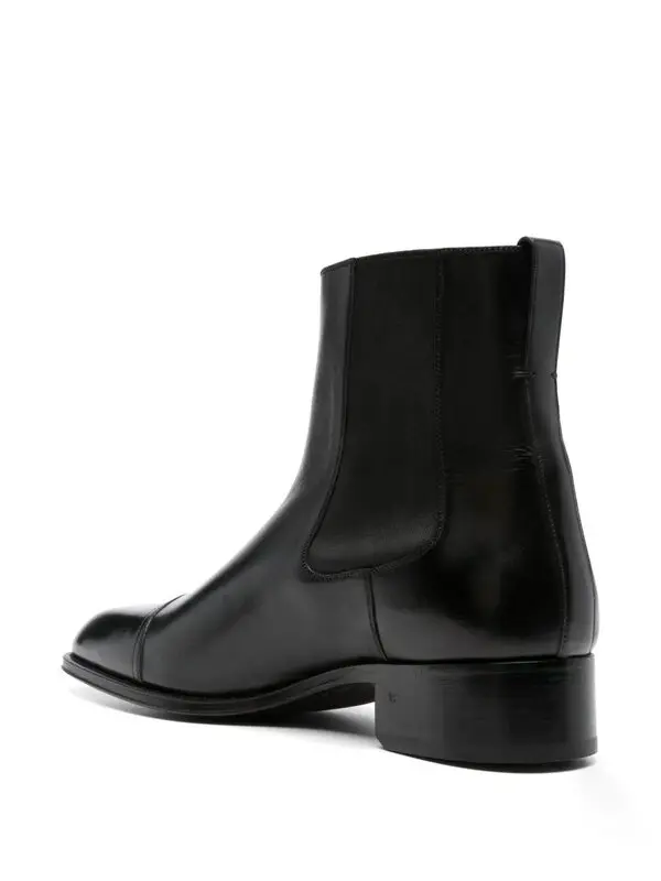 TOM FORD Hainaut Leather Chelsea Boots