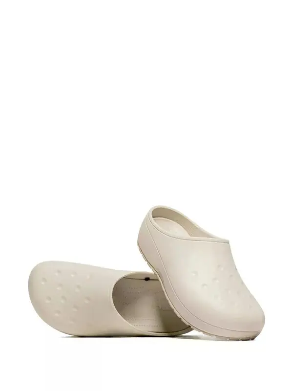CROCS Slip-on Clogs