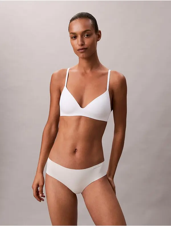 Calvin Klein Perfectly Fit Wirefree T-shirt Bra - White