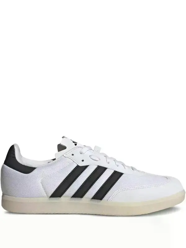 adidas gazelle silver green womens adidas HVC 2 Wrestling Shoes, M6.5/W8, Grey/Yellow