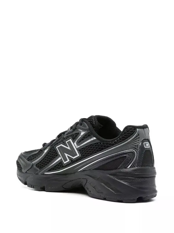 NEW BALANCE 740 Sneakers - Black