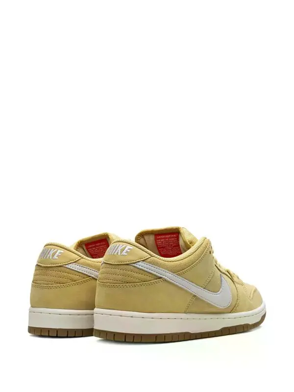 Nike Dunk Low Sneakers - Yellow