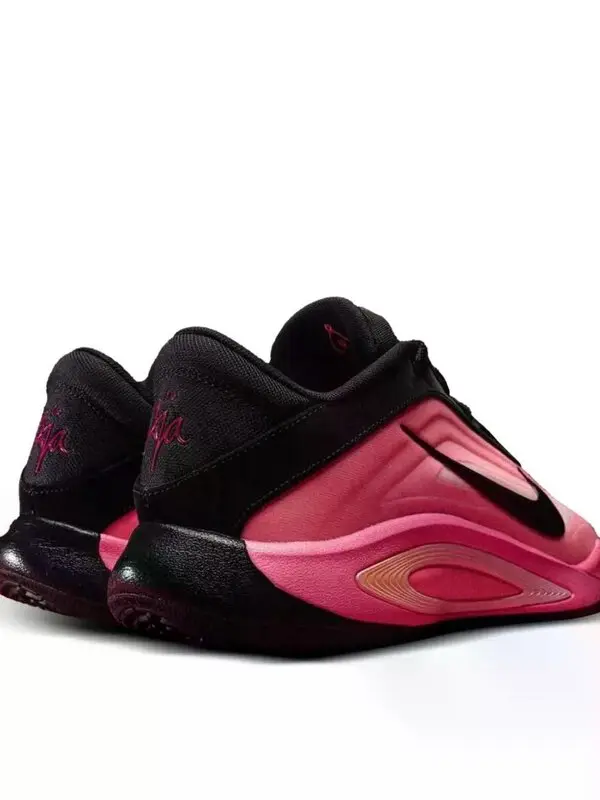 Nike Hyper Pink Sneakers - Black