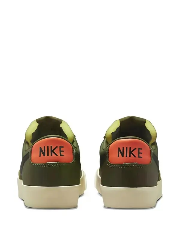 Nike Blazer Low 77 Sneakers