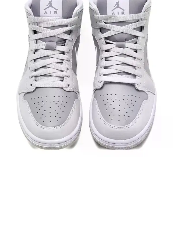 Nike Air Jordan 1 Sneakers