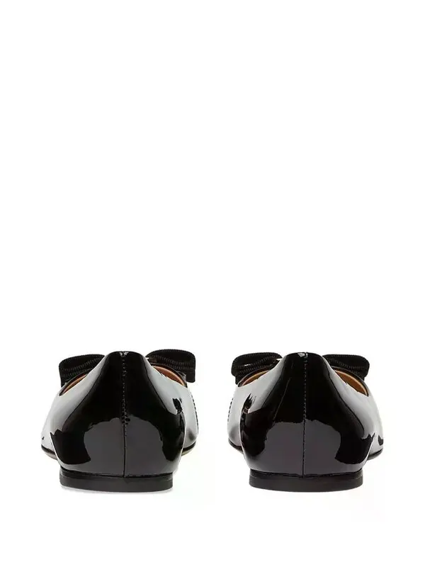 FERRAGAMO Varina Patent Ballet Flats - Black