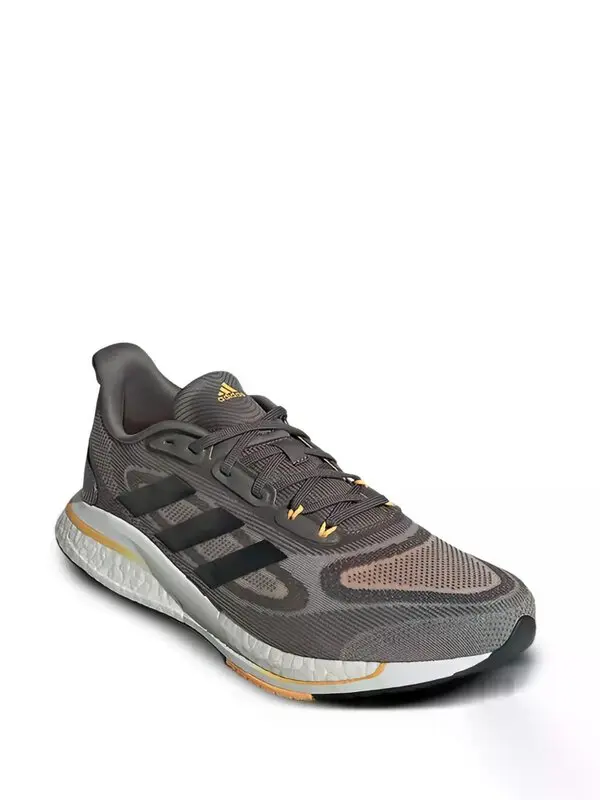 Adidas Supernova + Sneakers
