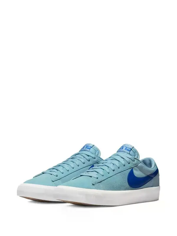 Nike Sb Zoom Blazer Low Pro Gt Sneakers - Blue