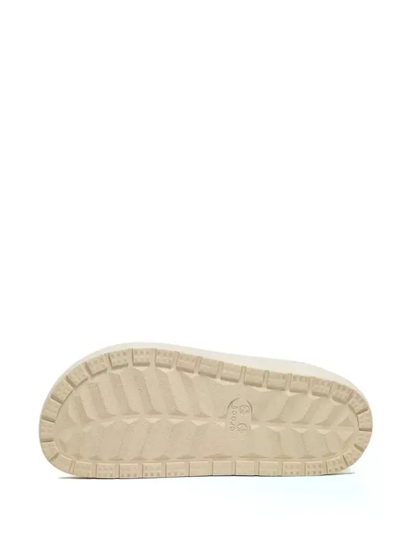 CROCS Slip-on Clogs