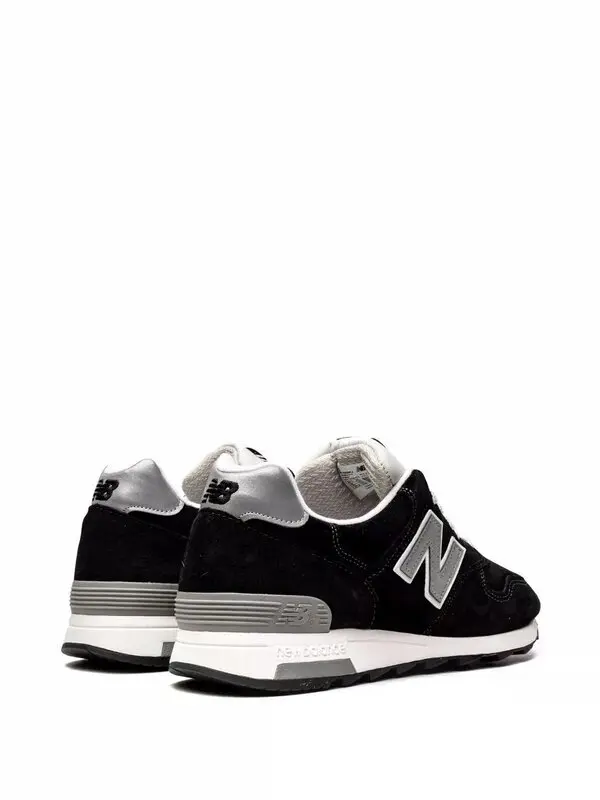 NEW BALANCE 1400 Low-top Sneakers