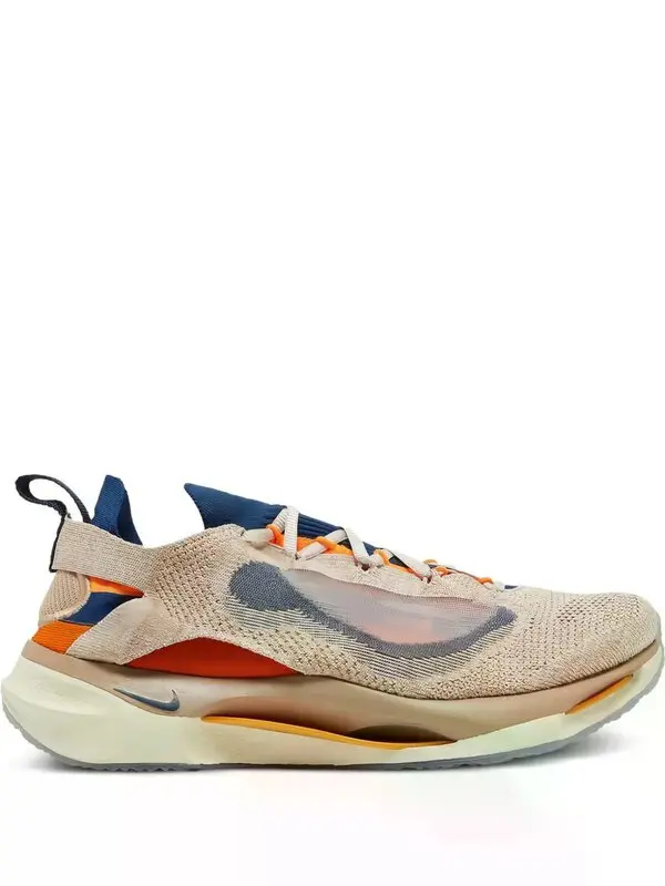 Nike Spark Flyknit Sneakers - Neutrals