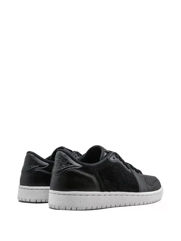 JORDAN Air 1 Retro Low No Swoosh