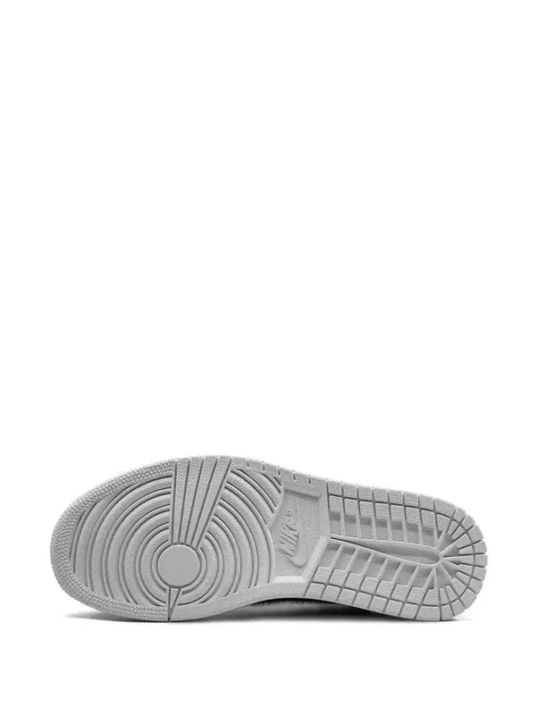 JORDAN Air 1 Retro Low No Swoosh